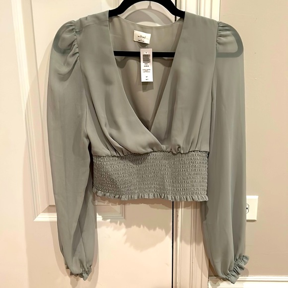 Wilfred | Tops | Wilfred Brand From Aritzia New With Tags Dusky Green ...